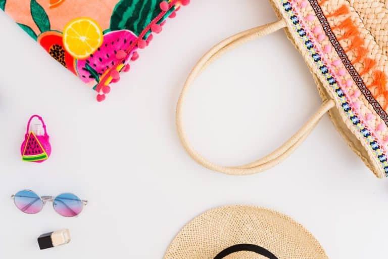How To Plan The Best Beach Themed Hen Party | The Foxy Hen